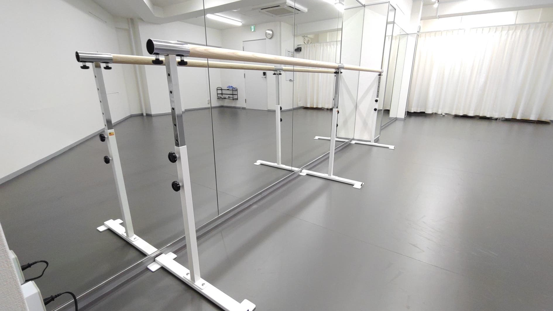 【2025年7月NEWOPEN】人気【最大20名】馬喰町駅3分★アキバ駅チカ★最高級舞台床リノリウム★ダンス&バレエ_Bスタジオの写真29