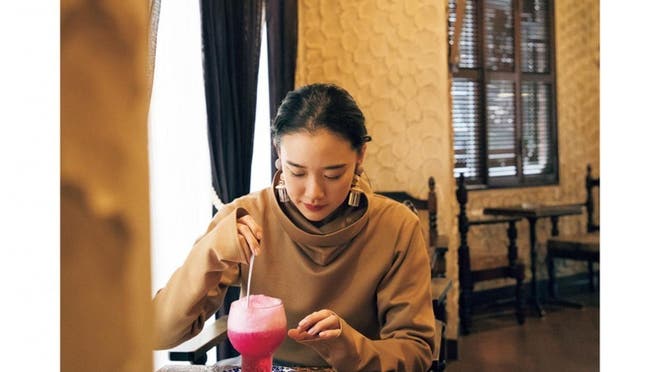 タイムスリップしたようなレトロな純喫茶ルパン 撮影、弾き語りライブお待ちしておりますの写真5