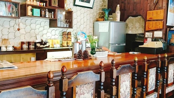 タイムスリップしたようなレトロな純喫茶ルパン 撮影、弾き語りライブお待ちしておりますの写真6