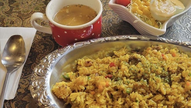 タイムスリップしたようなレトロな純喫茶ルパン 撮影、弾き語りライブお待ちしておりますの写真10