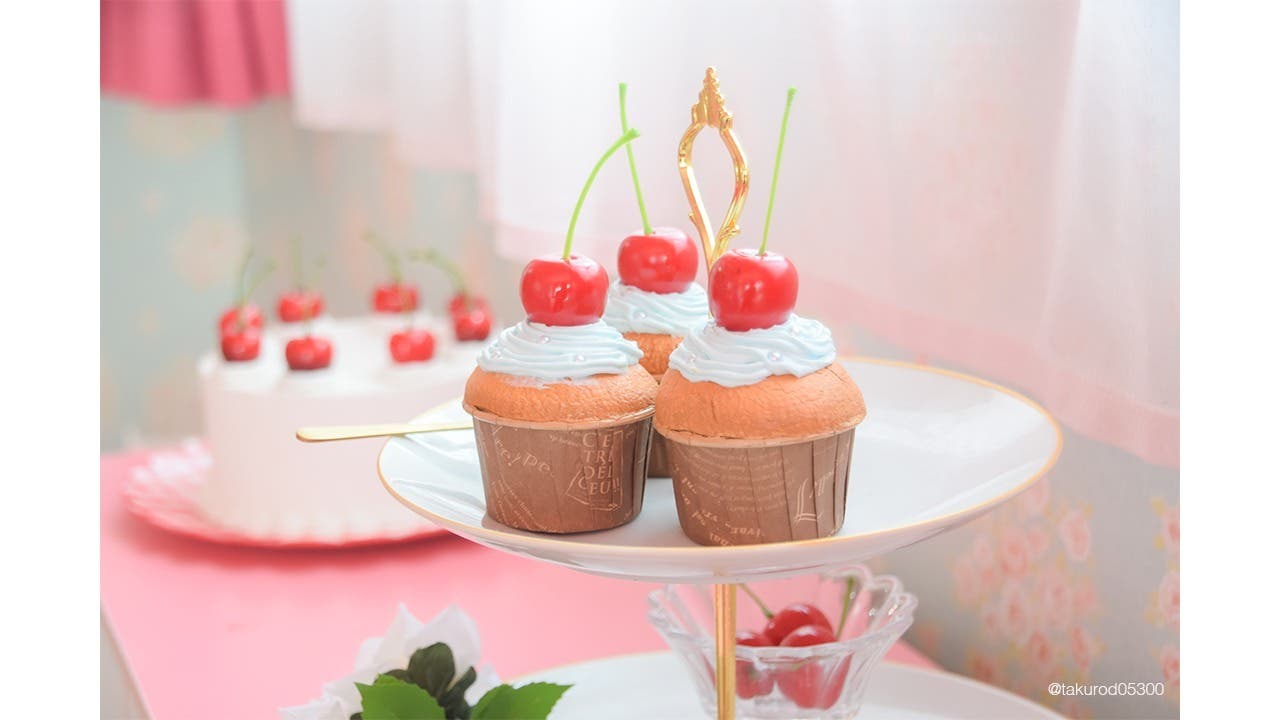 フェイクスイーツとカトラリーの画像2