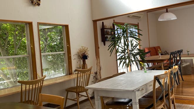 【一棟貸切OK】元住宅をリノベした自然光カフェ空間|撮影・イベント・ママ会にの写真1