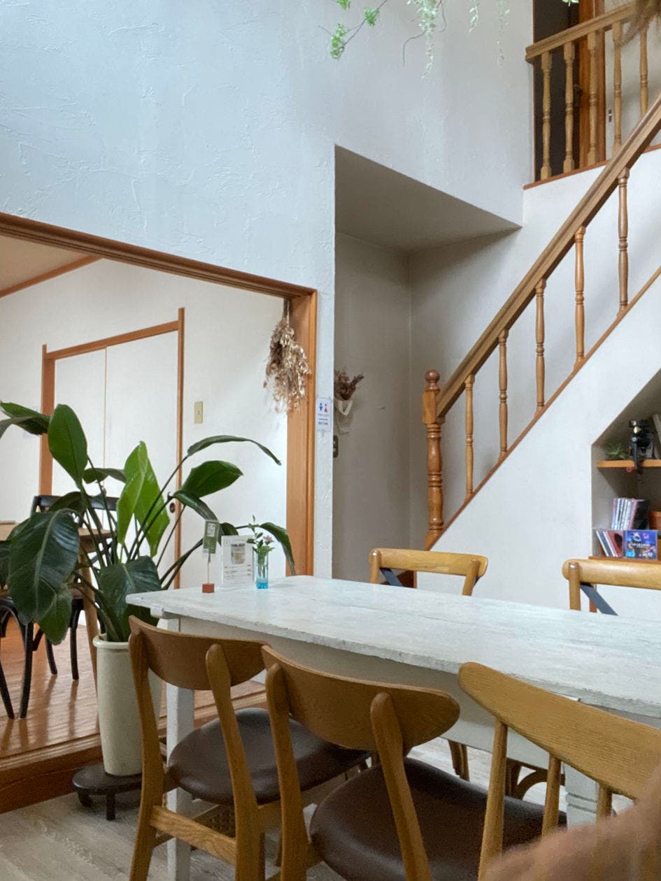 【一棟貸切OK】元住宅をリノベした自然光カフェ空間｜撮影・イベント・ママ会にの写真9