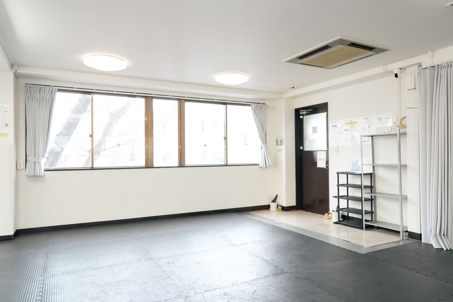 調布駅から徒歩7分！調布で大型鏡のあるスタジオ♪wifi完備！【24時間営業】の写真4