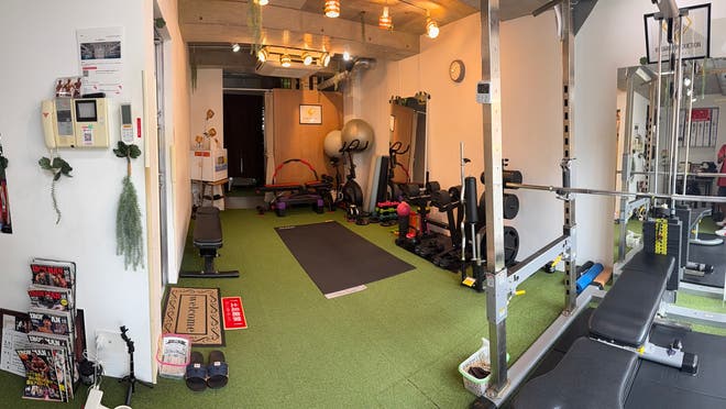 パーソナルトレーニング利用にピッタリの閑静な隠れ家的ジム 恵比寿広尾から徒歩約10分 の写真1