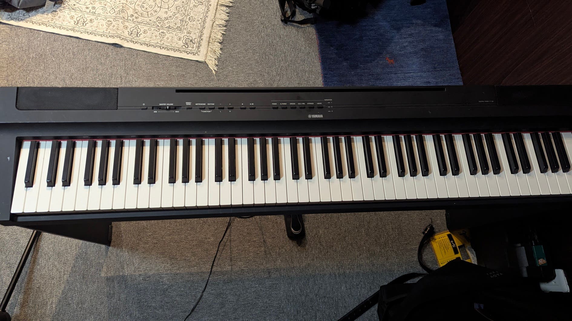 電子ピアノの画像1
