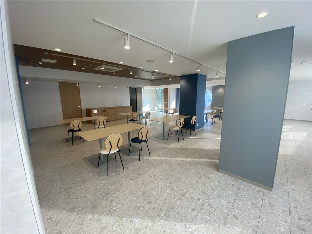 ホテル直結、コワーキングスペースの写真1