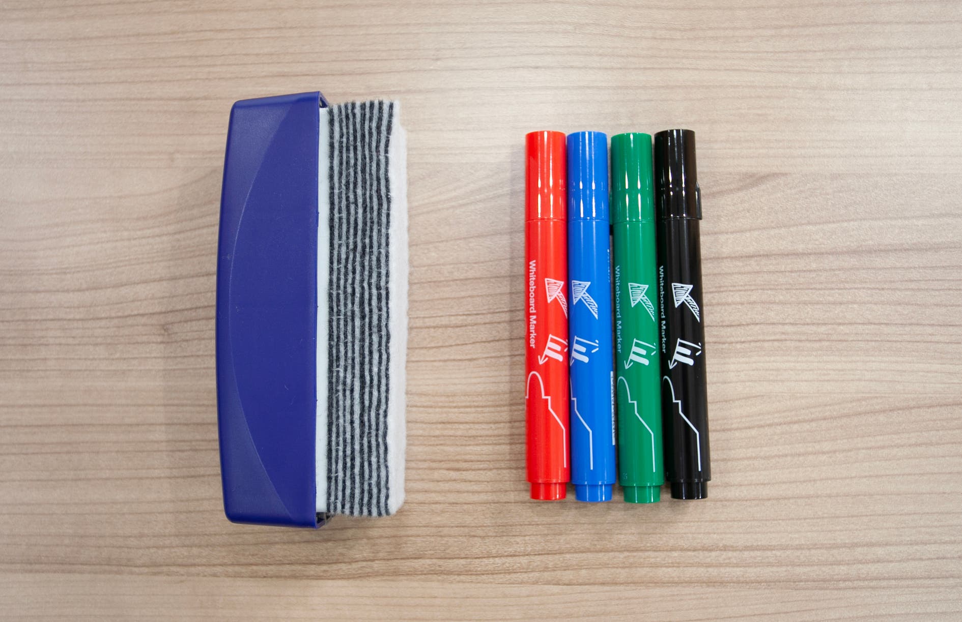 🍃NEW OPEN！🍃駅近1分！最大25人収容の広々会議室✨懇親会・飲食アルコール🍷OK！ボドゲ・女子会👑施術台2台有✨の写真14