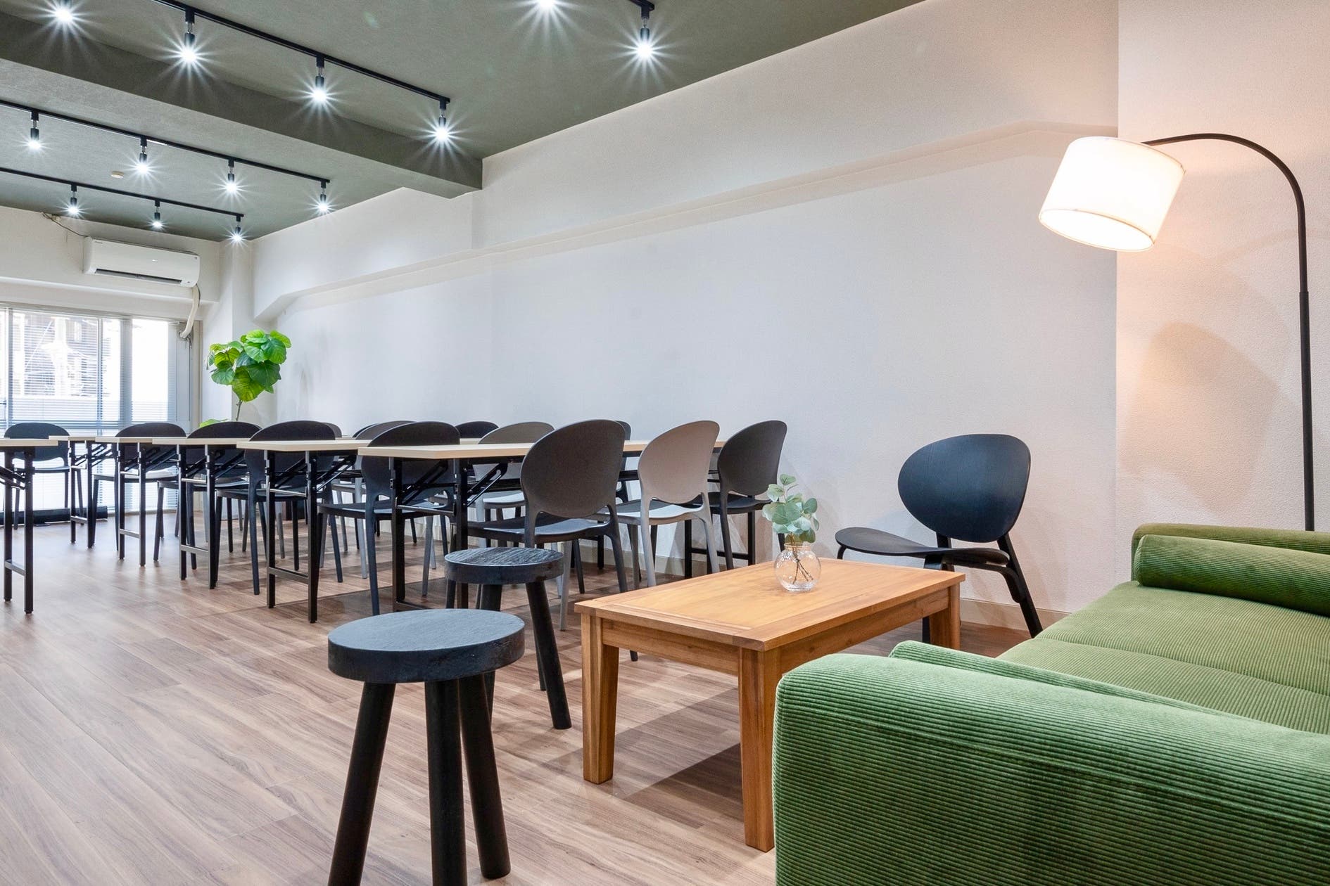 ミリオン会議室1号店【新大阪駅3分】最大30名/光回線/プロジェクター/モニター/持込飲食可/パーティプランあり🎉の写真9