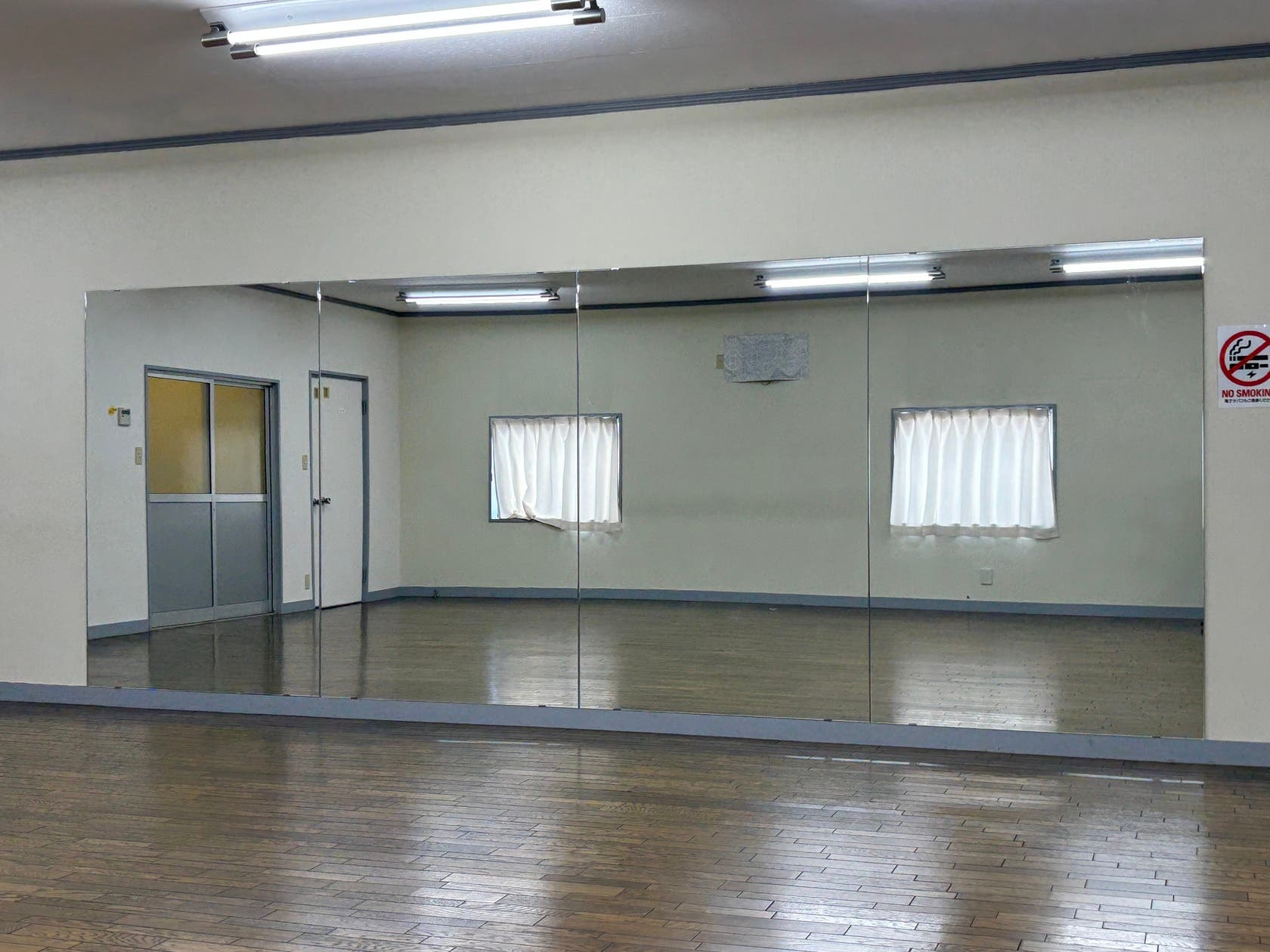 💛広い大型ダンススタジオ💛砂田橋から徒歩４分！💰格安💰定期利用大歓迎❤の写真2