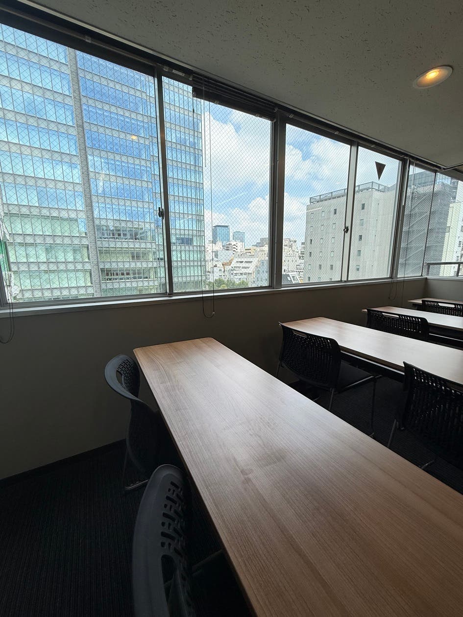 【30名利用可♪神保町・神田のセミナールーム】神保町駅徒歩３分！ワンフロアで設備充実のセミナールーム貸スペース『コアラ会議室』の写真3