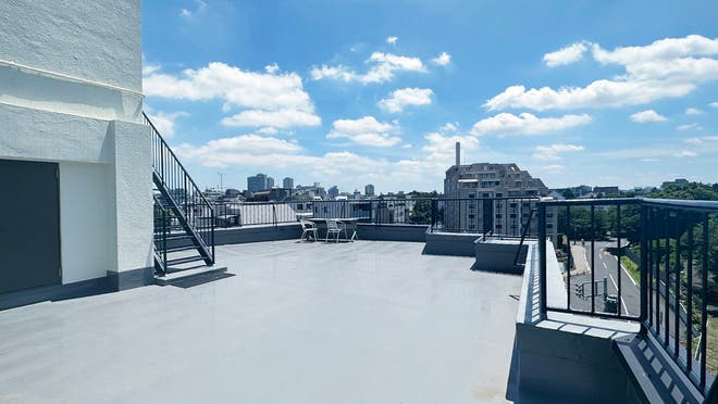 東京恵比寿の自然光スタジオ、屋上撮影にも絶好のロケーションの写真1