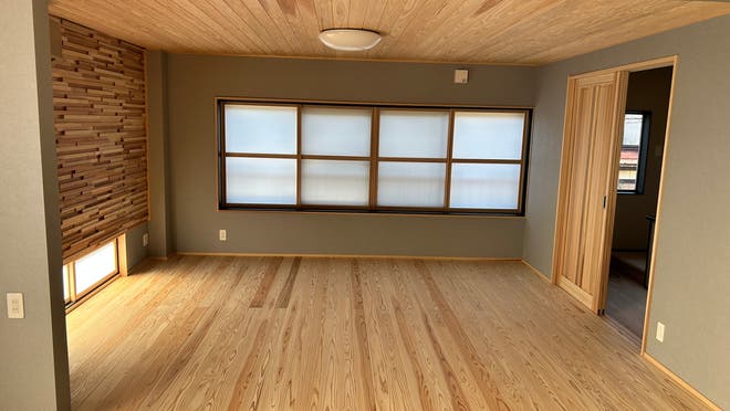 長岡駅から徒歩10分、リフォーム済一戸建ての写真2