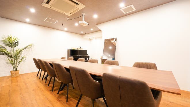 ピアノが弾けるパーティスペースの写真8