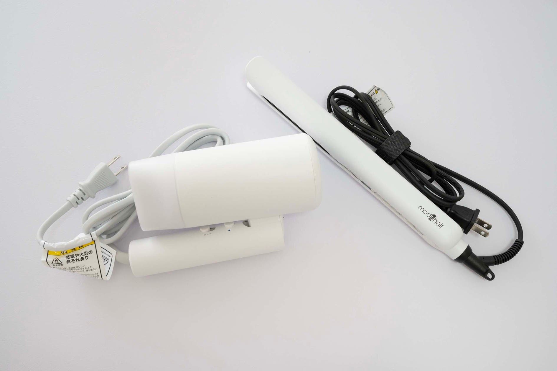 新宿三丁目駅徒歩3分✨完全個室の格安サロン|キャスター付電動昇降マットの写真13