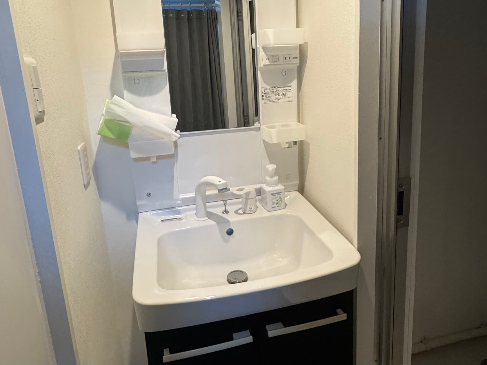 🌿和の趣きと静寂を大切にしたレンタルサロン🌿✔施術ベッド完備 ✔ 一日・時間貸し対応 ✔ 駅徒歩１分の好立地！の写真11