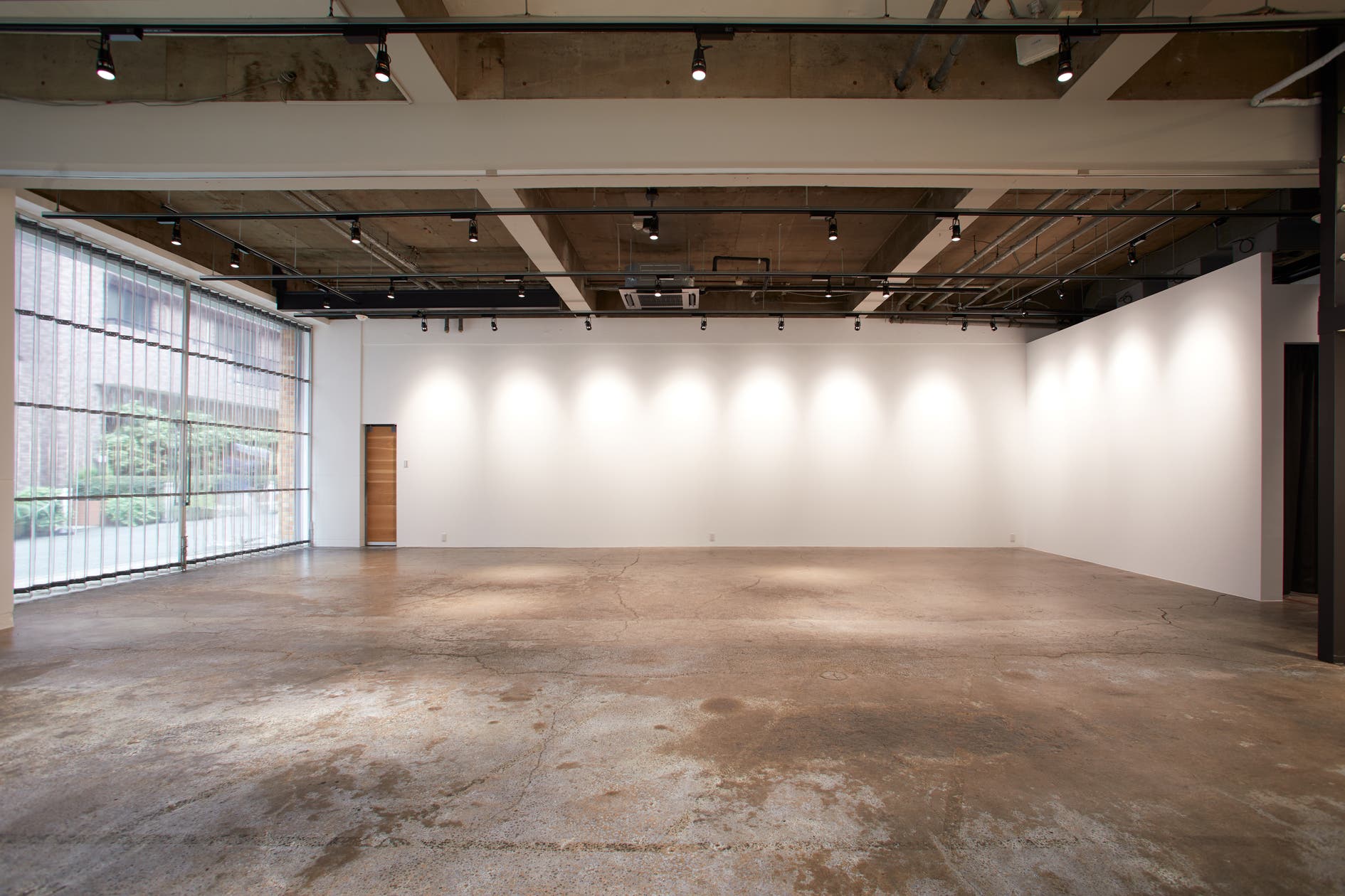 中目黒駅から徒歩7分のギャラリースペースの写真4