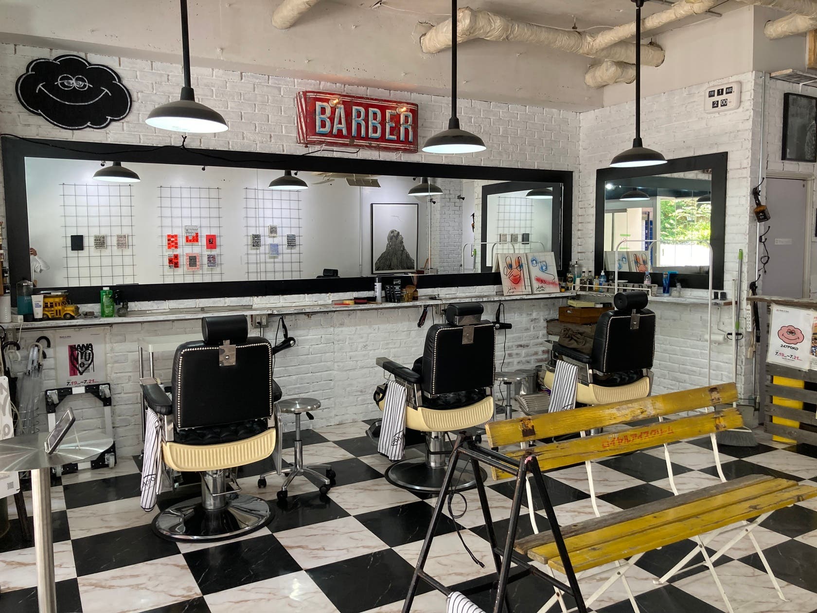 STATE OF MIND “3 CHAIRS” 全席貸切の写真1