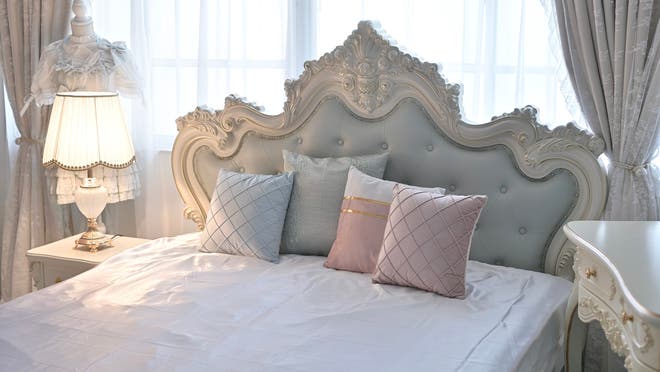 【大塚駅1分】可愛いピンク×グレー🎀ロココ調水色ブルー🩵自然光姫系プリンセスベッド👑コスプレ,ポトレ,推し活,生誕祭,撮影会等✨の写真11