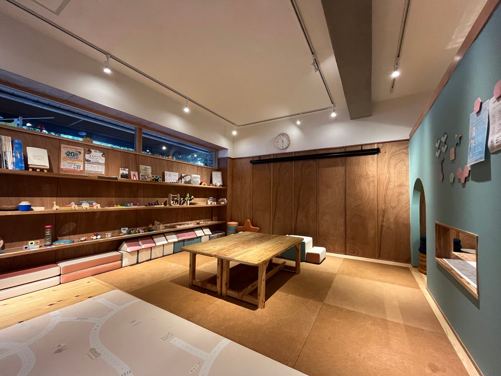 ママ会、誕生日会、撮影会、多世代利用ができるキッズスペース（むすびばな）の写真3