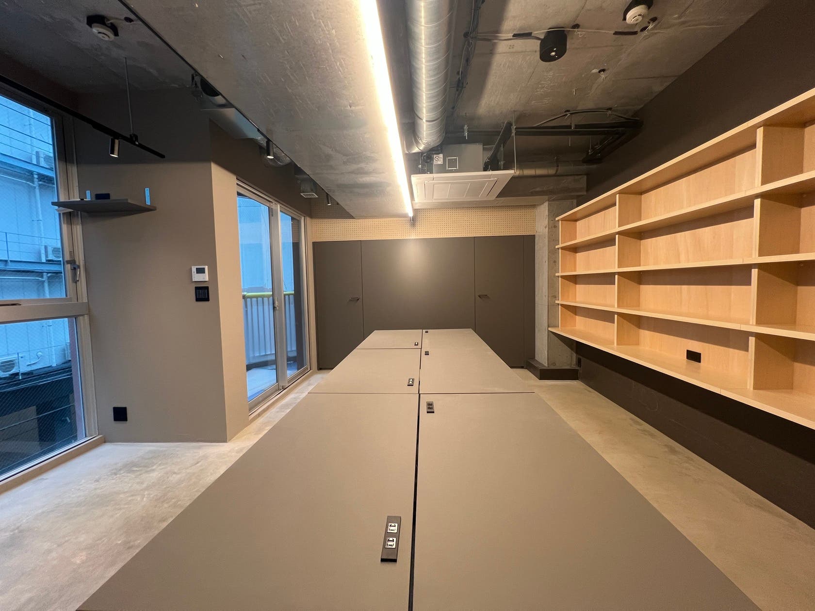 銀座線浅草駅から徒歩30秒のシェアオフィスの写真3