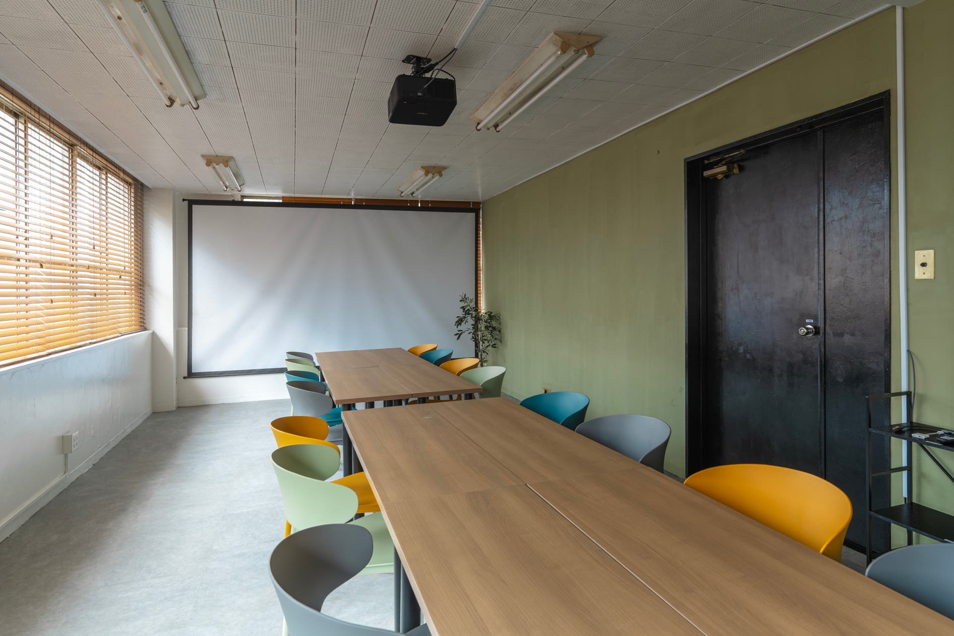 スペモ🧑🏻‍💻激安会議室‼️神田駅5分❗️会議💻ミーティング👩‍💻イベント✨勉強会💎730_SpemoWork神田・大手町の写真23