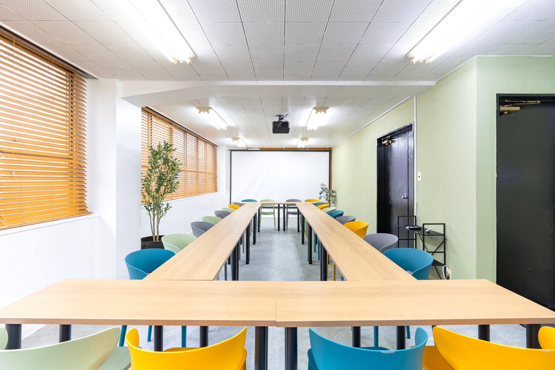 スペモ🧑🏻‍💻激安会議室‼️神田駅5分❗️会議💻ミーティング👩‍💻イベント✨勉強会💎730_SpemoWork神田・大手町の写真26