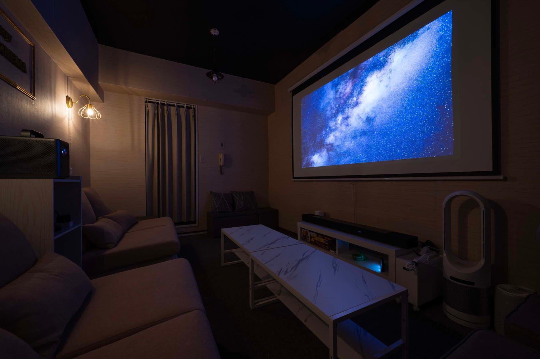 セレコレ🌳クリスマス☃️🎃最大12名🉐ﾌﾟﾛｼﾞｪｸﾀ📽️映画🐈‍⬛デート💓ゲーム🎮女子会💗bonny池袋の写真5