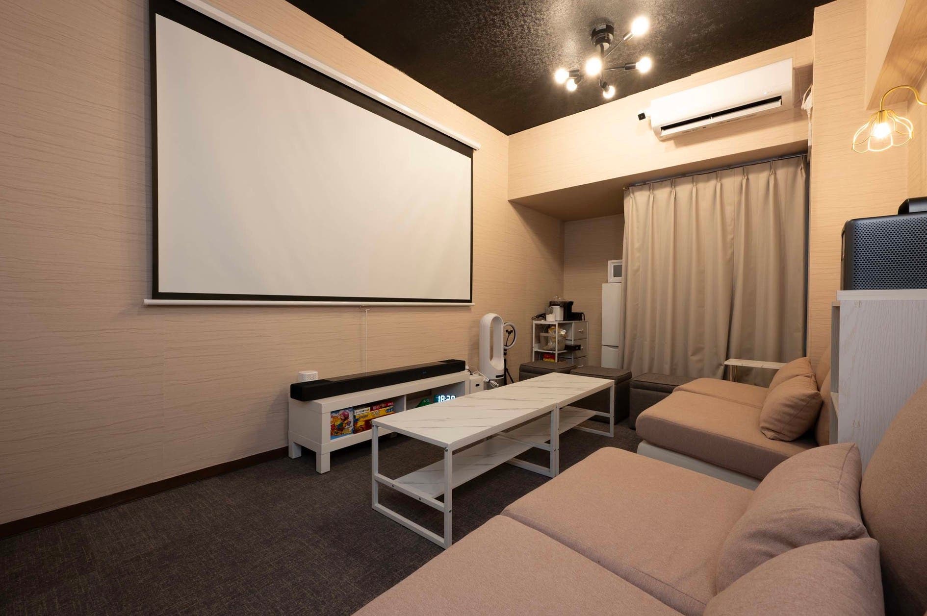 セレコレ🌳クリスマス☃️🎃最大12名🉐ﾌﾟﾛｼﾞｪｸﾀ📽️映画🐈‍⬛デート💓ゲーム🎮女子会💗bonny池袋の写真17