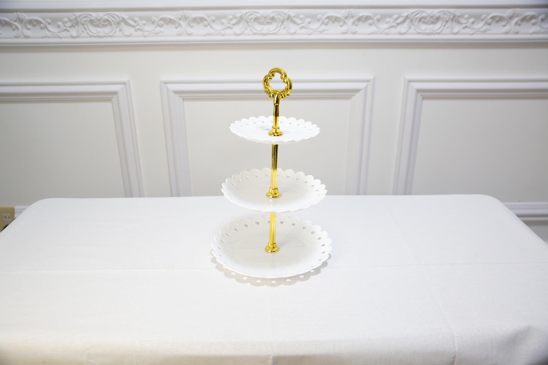 ケーキスタンドの画像1