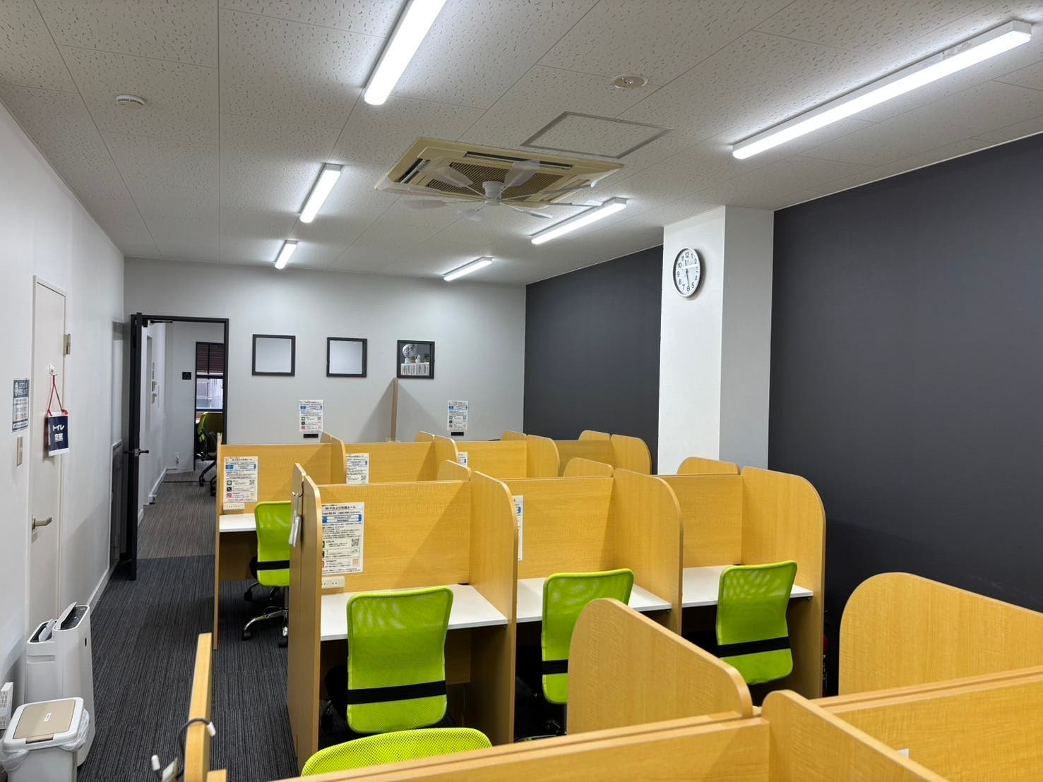 練馬駅から徒歩5分の自習室・コワーキングスペースの写真3