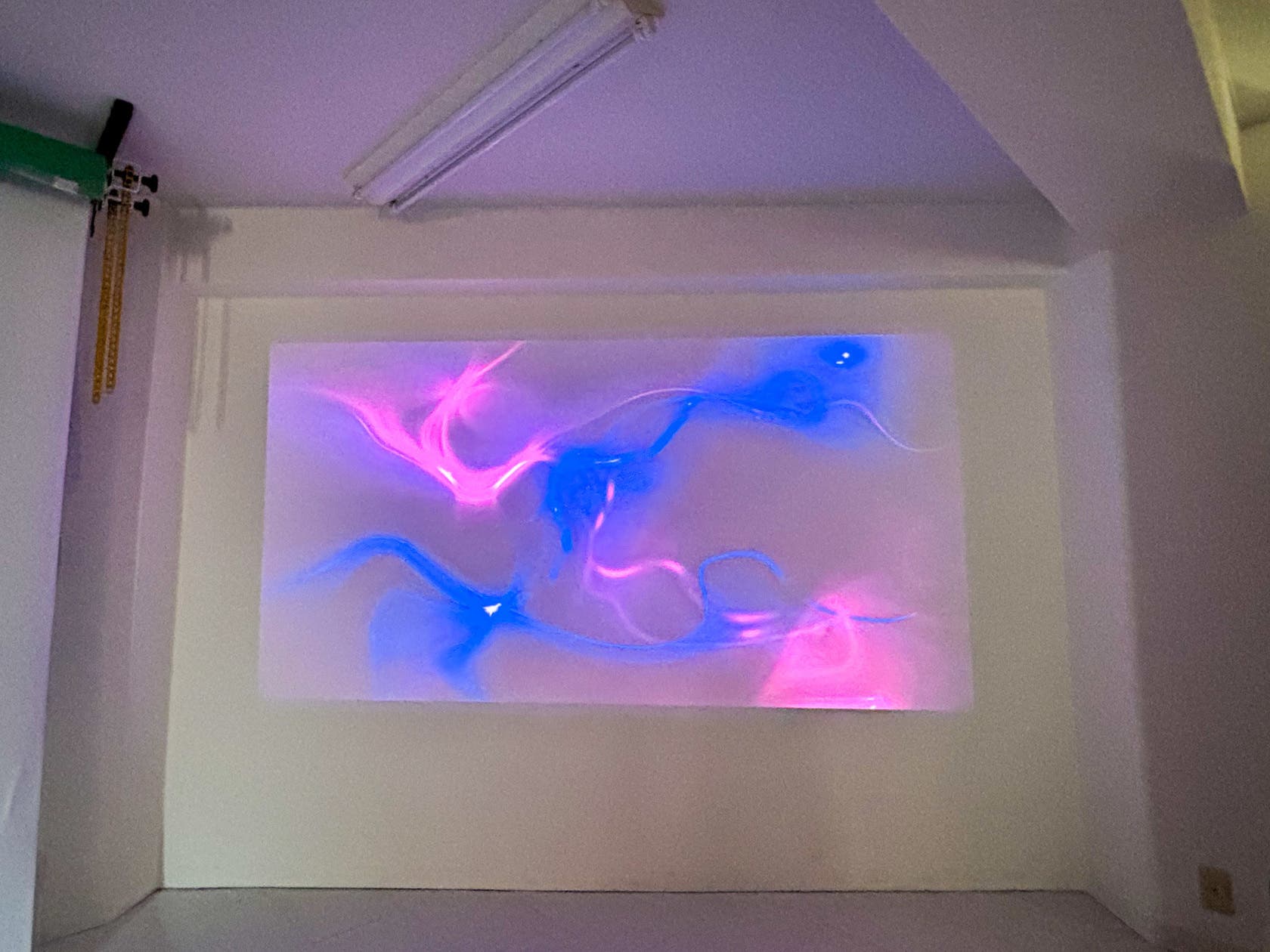 白基調の撮影空間｜動画・ポートレート🌼メイクルーム🪞照明機材💡横浜🌃みなとみらい[32]の写真5