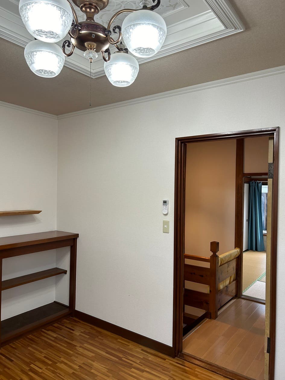 北鎌倉のおしゃれなカフェお家の様なスペースの写真6