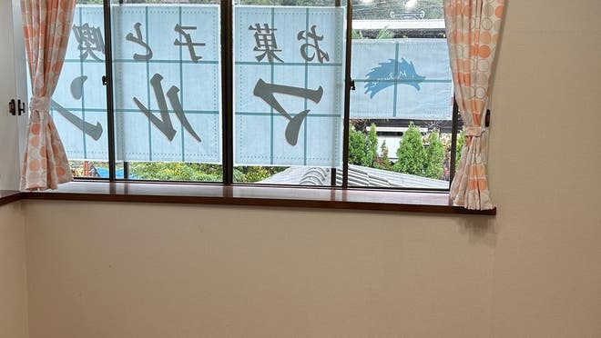 北鎌倉のおしゃれなカフェお家の様なスペースの写真8