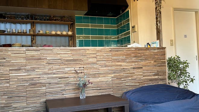 北鎌倉のおしゃれなカフェお家の様なスペースの写真1