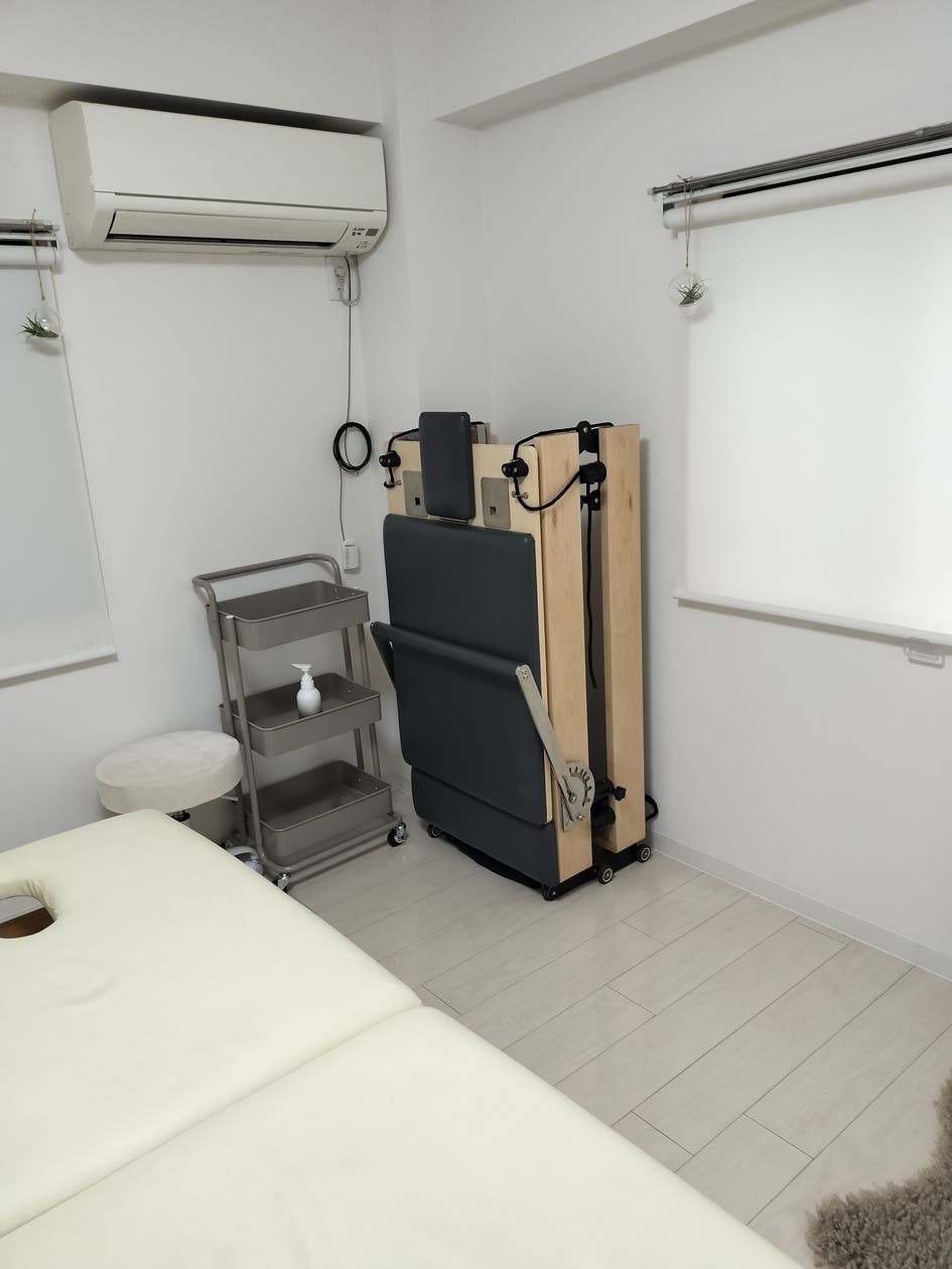 【渋谷松濤】整体・エステ施術＆マシンピラティス両方に使える空間の写真4