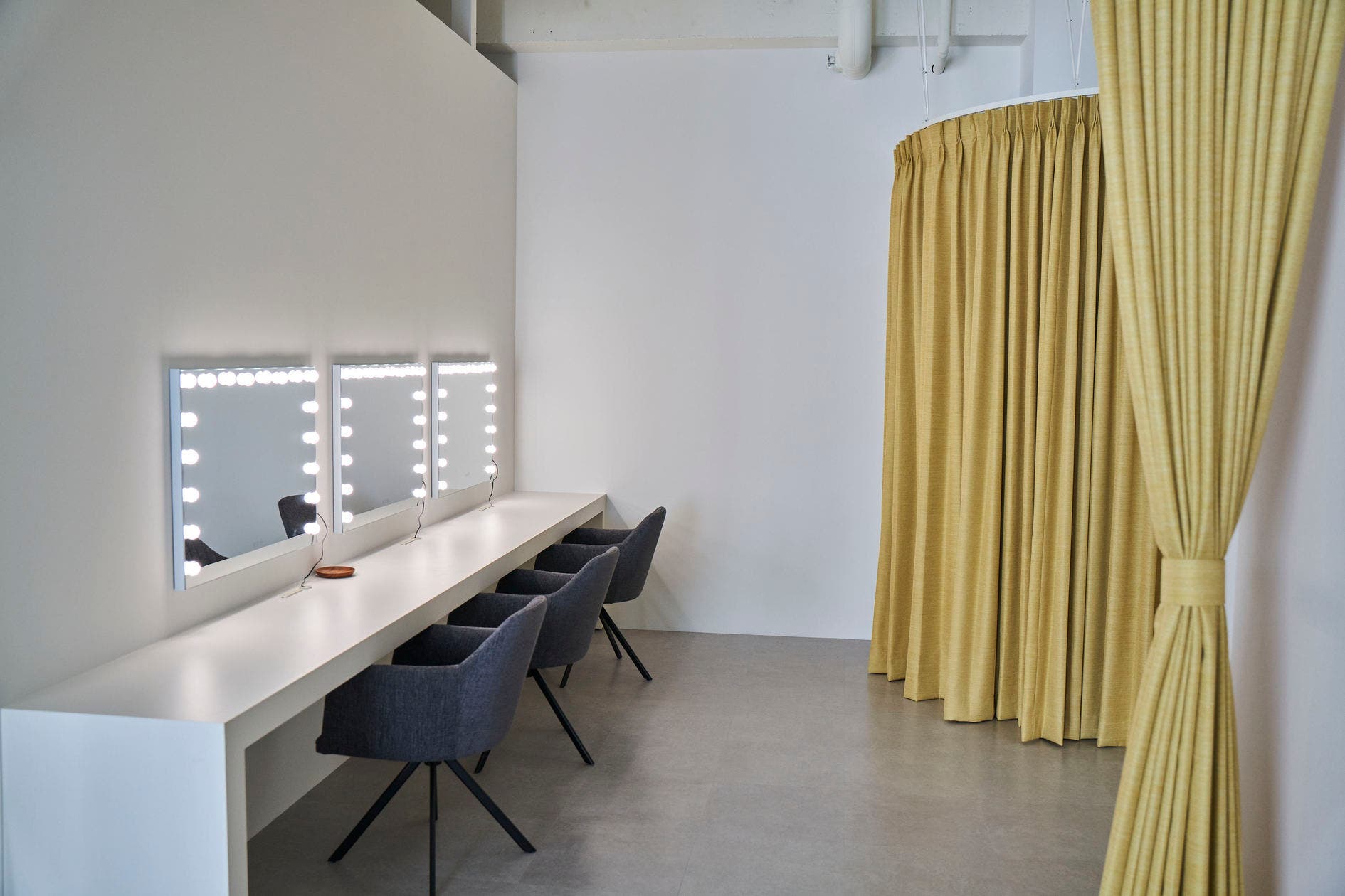 渋谷,表参道8分⭐️115㎡／天井高3.6m／スタッフ常駐／50名OK👌🎄ｸﾘｽﾏｽ＆忘年会🍷セミナー・展示・交流に❗️の写真19