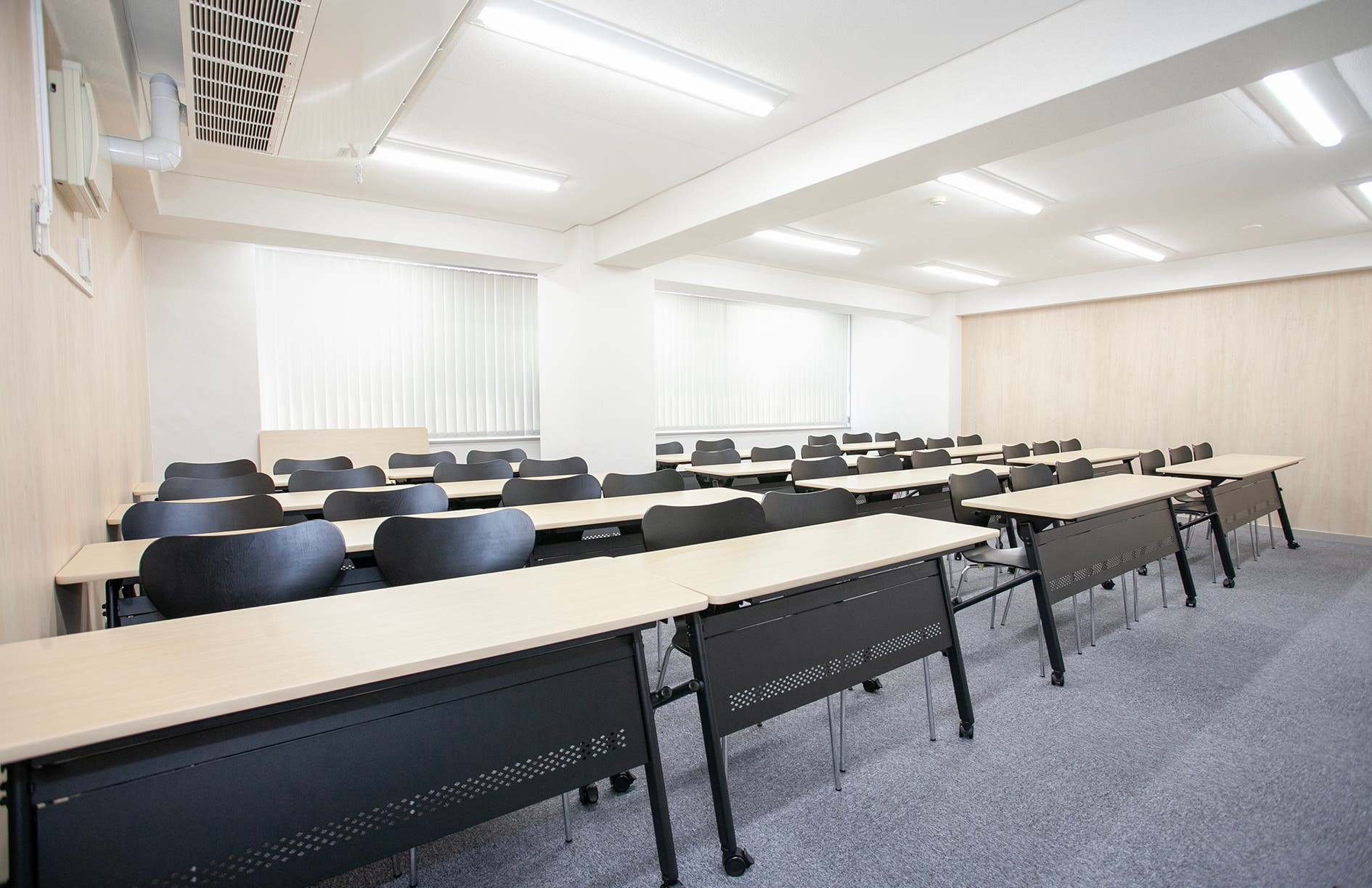 【最大44名可能】神田駅徒歩3分の大型スペースの写真2