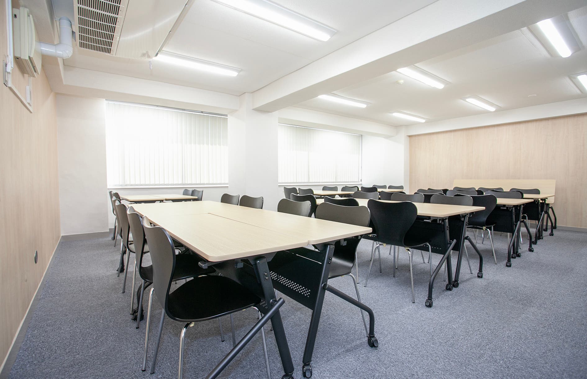 【最大44名可能】神田駅徒歩3分の大型スペースの写真18