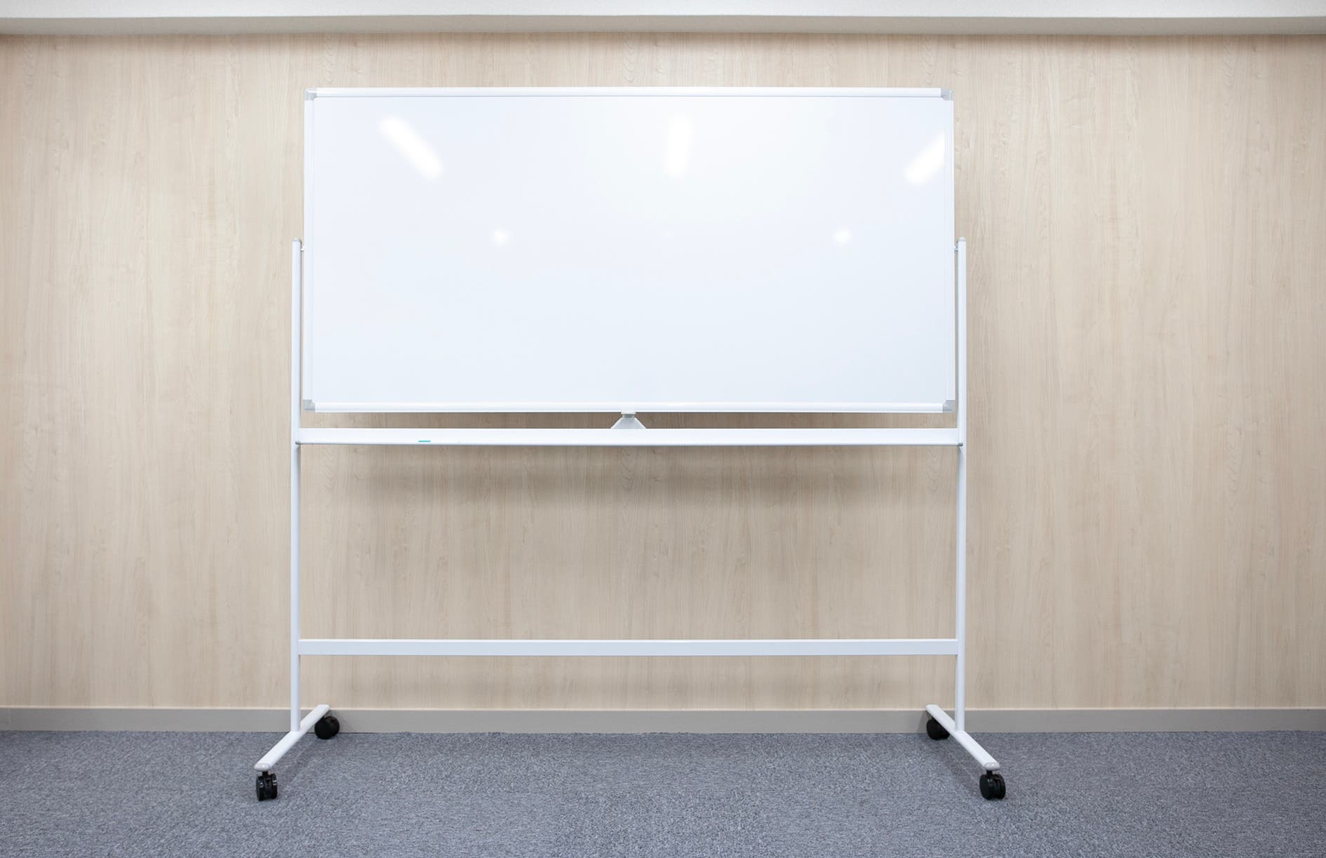 【最大44名可能】神田駅徒歩3分の大型スペースの写真21