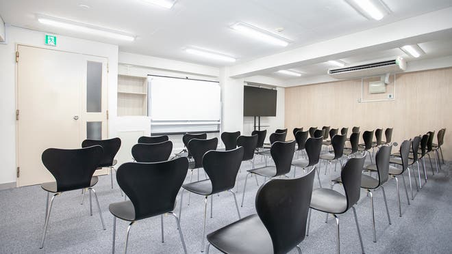 【最大44名可能】神田駅徒歩3分の大型スペースの写真4