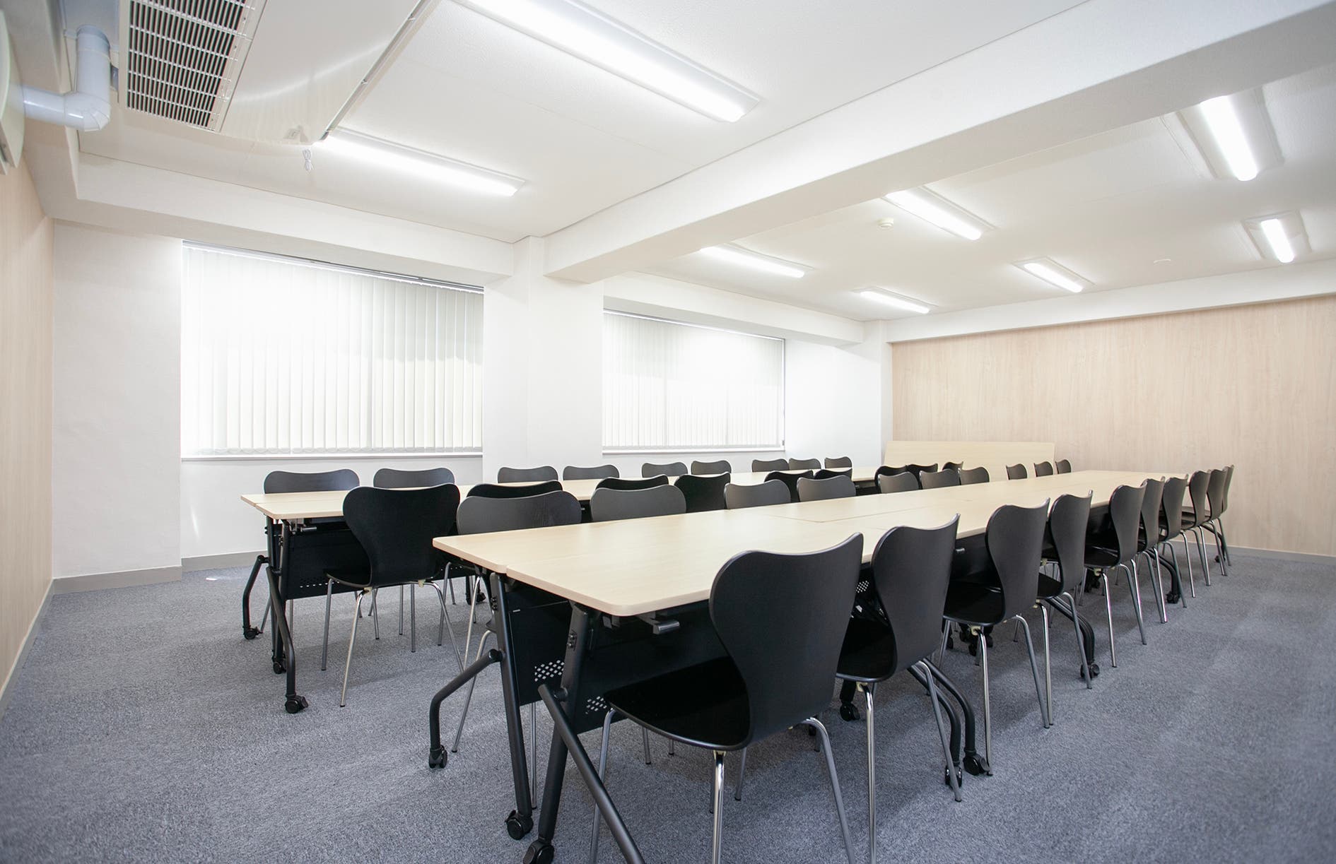 【最大44名可能】神田駅徒歩3分の大型スペースの写真13