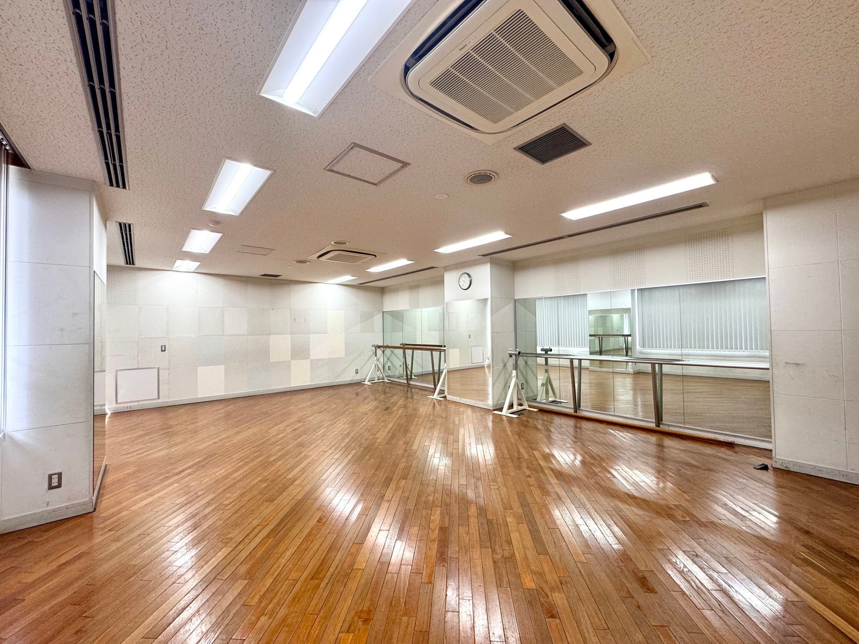 多目的室【京成関屋 5分】12名収容のヨガ・ダンスルーム！♥便利な駅近の写真1