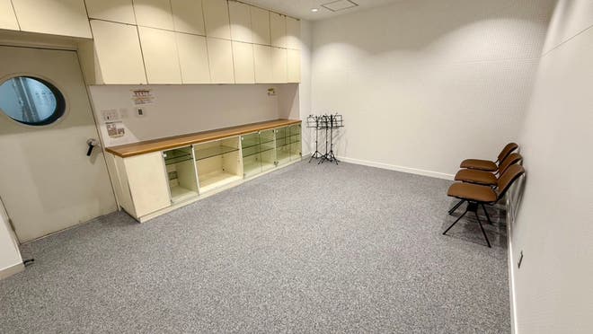 防音室【京成関屋 5分】8名収容の防音室!♥便利な駅近の写真1