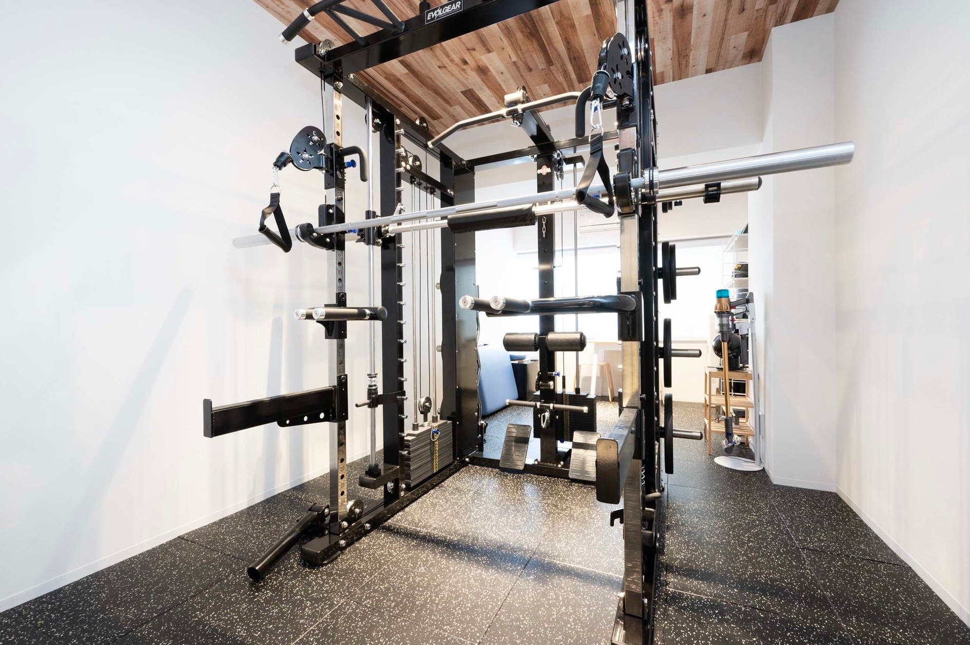 ✨2号店OPEN✨【横浜駅6分】1日1回スタッフ完全清掃のハイクオリティレンタルジムの写真2