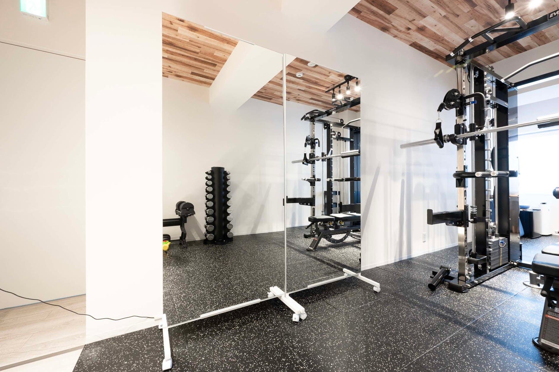 ✨2号店OPEN✨【横浜駅6分】1日1回スタッフ完全清掃のハイクオリティレンタルジムの写真7