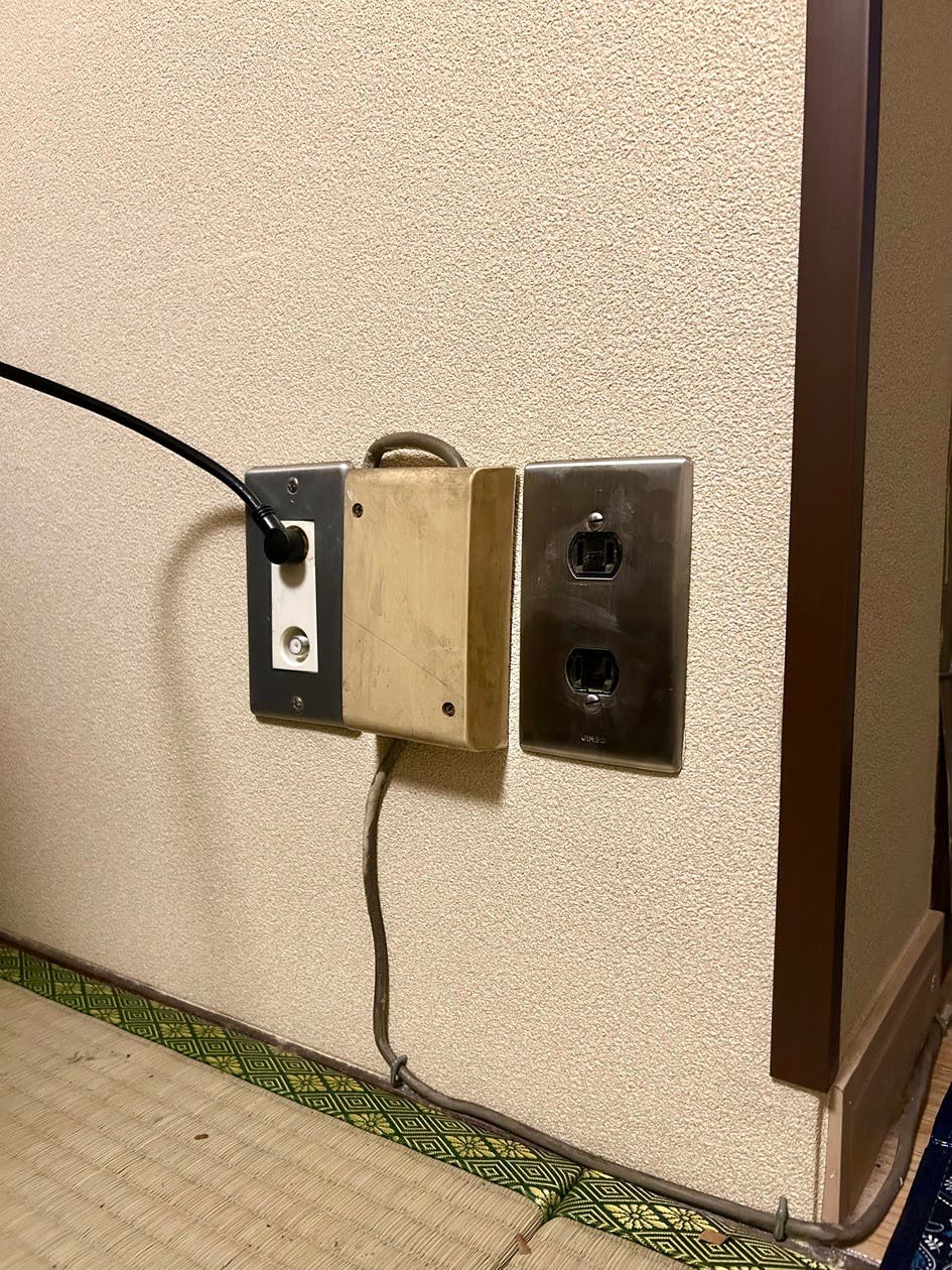 池袋徒歩0分🚶✨ビル2階🏢Wi-Fi💻TV👀エアコン完備✨赤ちゃんやお子さま🚼ともゆっくりできる和室レンタルスペース!の写真9