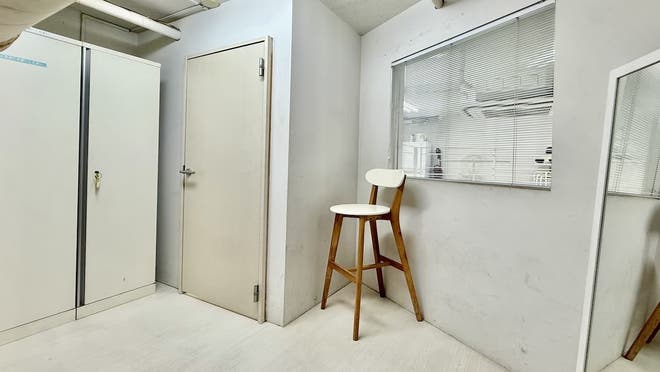 【WB】バックペーパー・ストロボ貸出あり!メイクルーム完備✨クロマキー撮影、イベント、宣材写真、Web配信、撮影以外の用途OK!の写真16