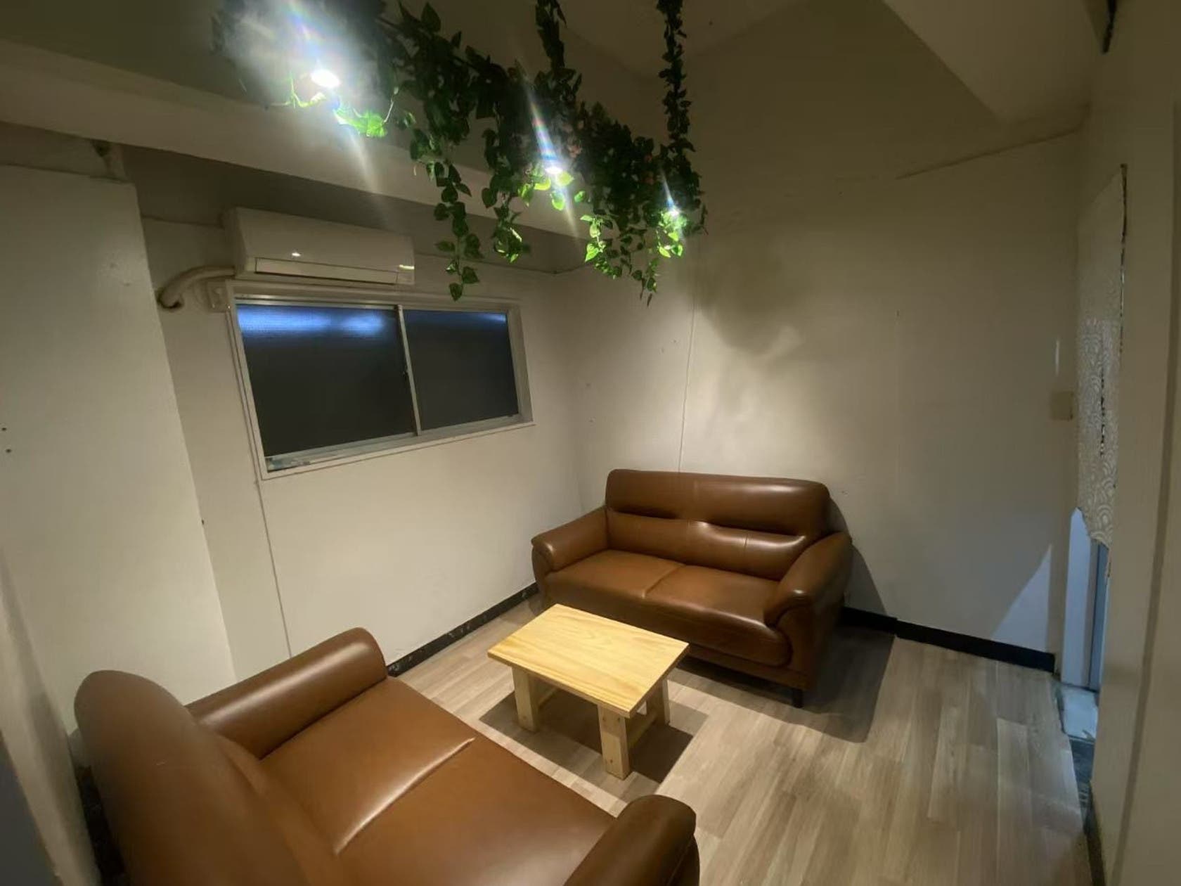 控室（最大６名）の画像1