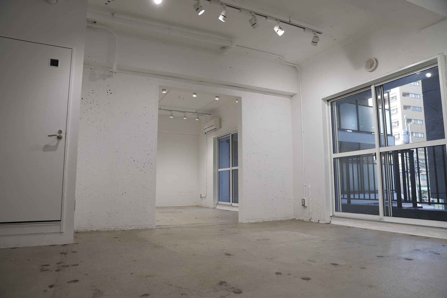 恵比寿駅東口から徒歩5分のレンタルスペースの写真1